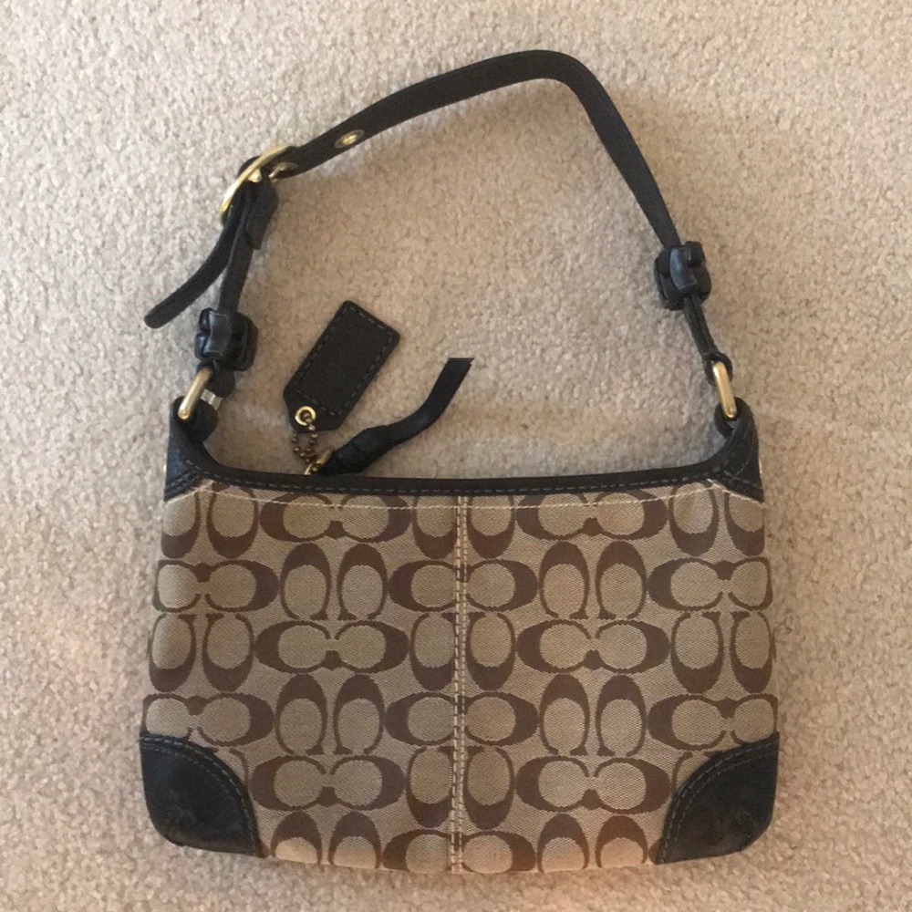 Authentic Coach Signature Collection Purse - Gem